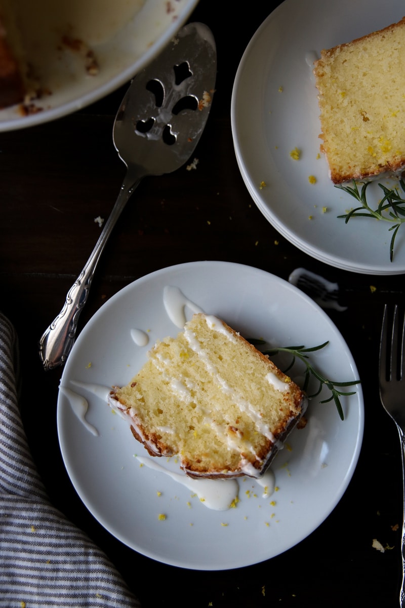 Old Fashion Lemon Pound Cake